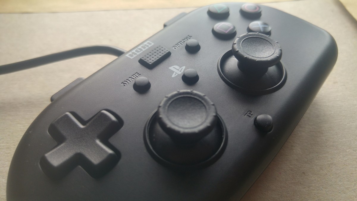 Hori Wired Mini Gamepad – Review – That Green Dude